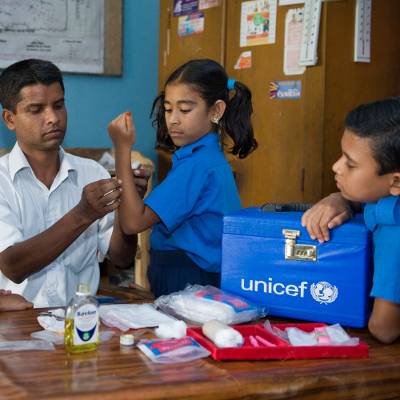 Ukraine crisis: donate now to protect children - Unicef UK